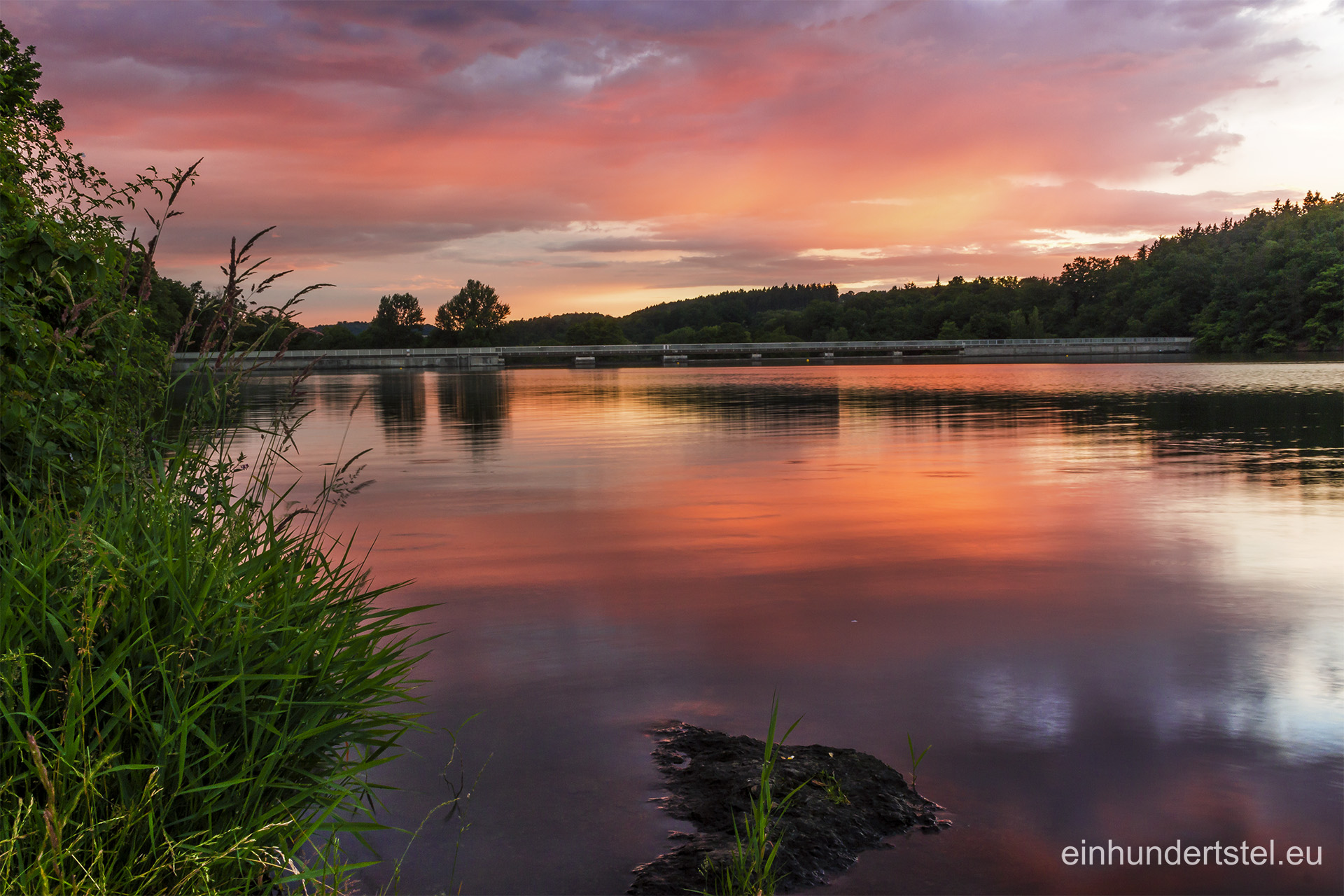 Talsperre Pirk im Sonnenuntergang - einhundertstel